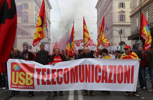 Unione Sindacale di Base: Assocontact abbandona il CCNL TLC, USB: un ...